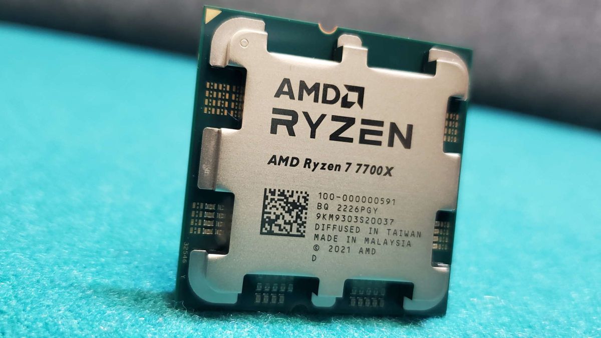 AMD Ryzen 7 7700X bat Intel Raptor Lake Core i7-13700K et Core i5 ...